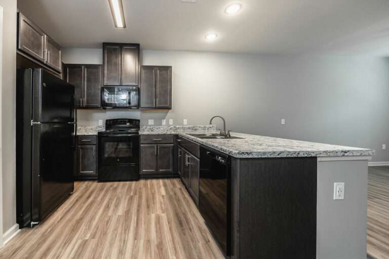 Balmore at Ballantyne | LSA Management | Charlotte NC